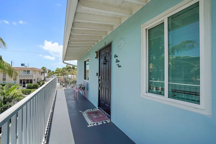 Villa 102 Bedroom King Suite - St. Pete Beach, FL