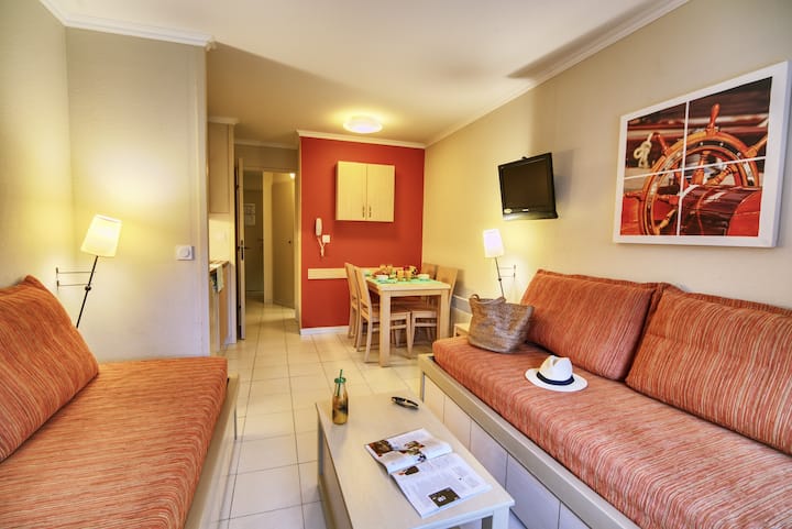 Pierre&vacances-studio 4 Personnes-terrasse/balcon - Bormes-les-Mimosas