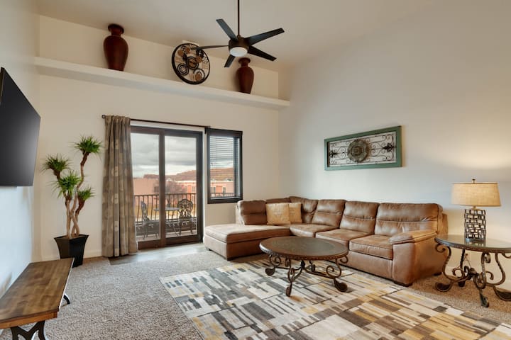 Luxury Downtown Rental - La Dolce Vita Villa #3 - Moab, UT