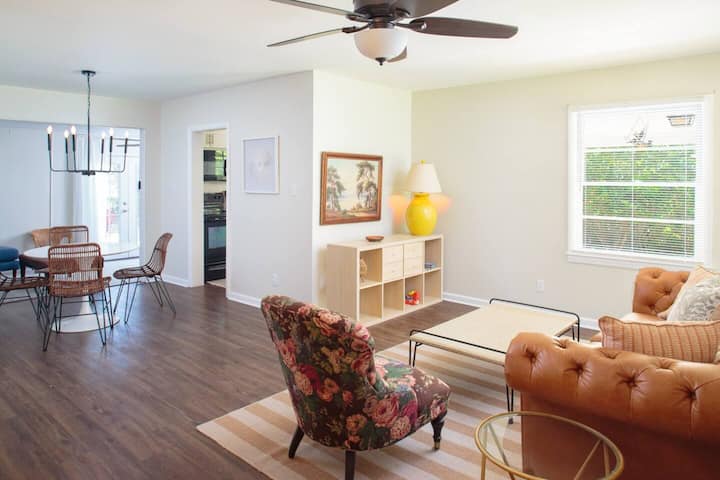 Midtown Cottage In Savannah - Savannah, GA