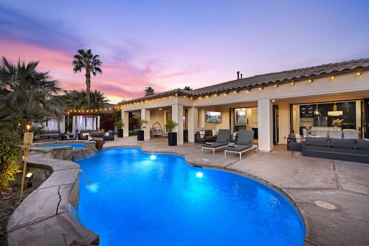 Santana: Pool, Spa, Bbq, Fire Pit, Cabanas, Games! - Indio, CA