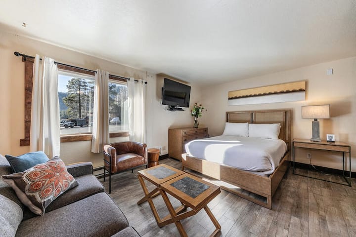 Lovely Studio Wkitchen #122 At Donner Lake Village - Truckee, CA