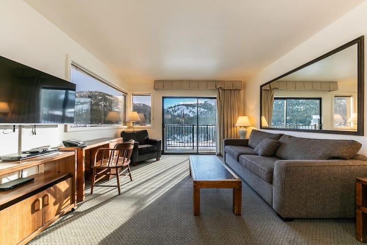 Condo 1br W/lake View #136 At Donner Lake Village - Truckee, CA