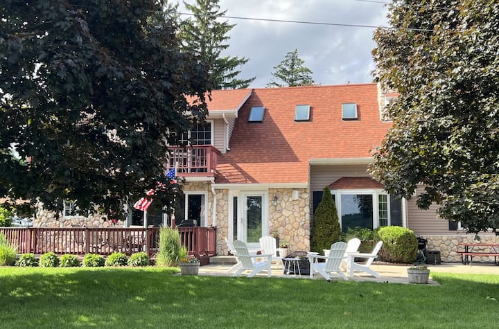 My Lake Front Home On Como - Lake Geneva, WI