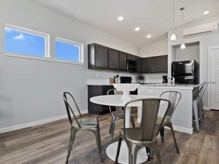 Escape To The Coffey Villas 5739 - Boise