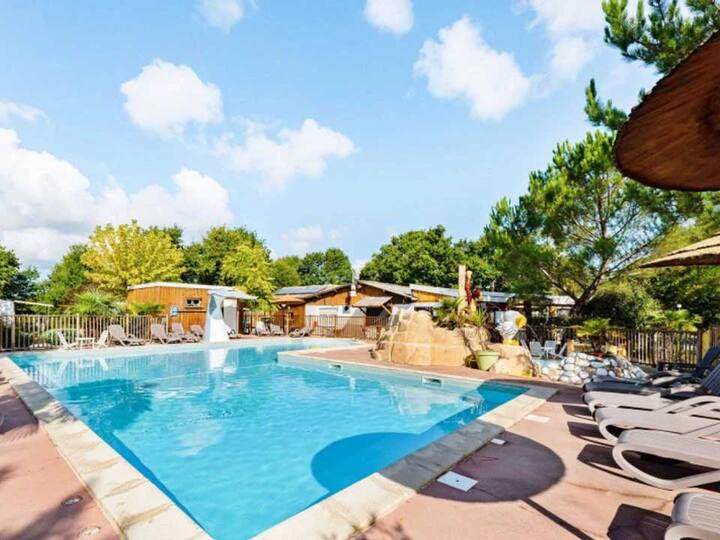 Camping 4 éToiles - Piscine  - Eehdab - Montalivet les Bains
