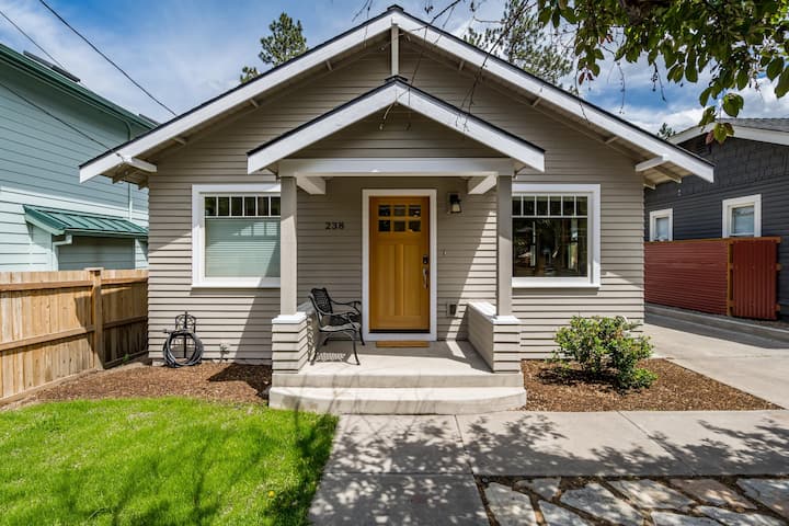 A Stone's Throw | Mill Modern - Very Walkable - Bend, OR