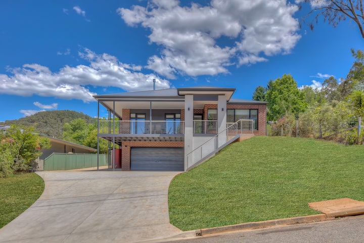 Dolina In Bright - Bright