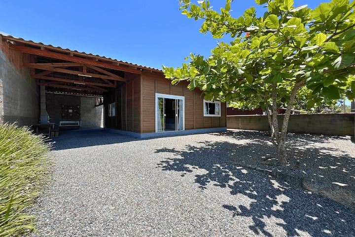 Rustic House - Prox Praia/betocarrero/ar-cond+wifi - Penha