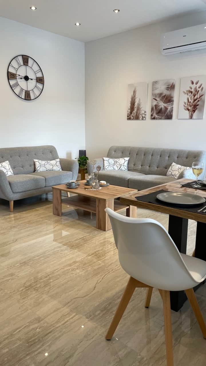 Apartment Julia - Primošten