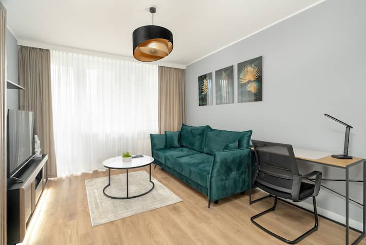 Osiedle Tysiąclecia 70 | Apartment For 6 | Malta - Poznań