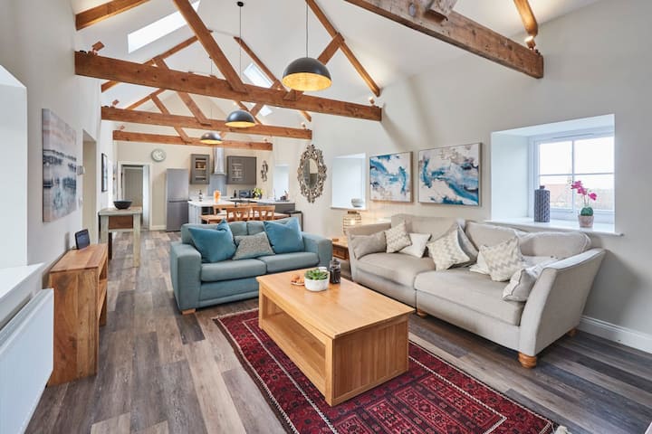 Host & Stay | The Loft - Lindisfarne Castle