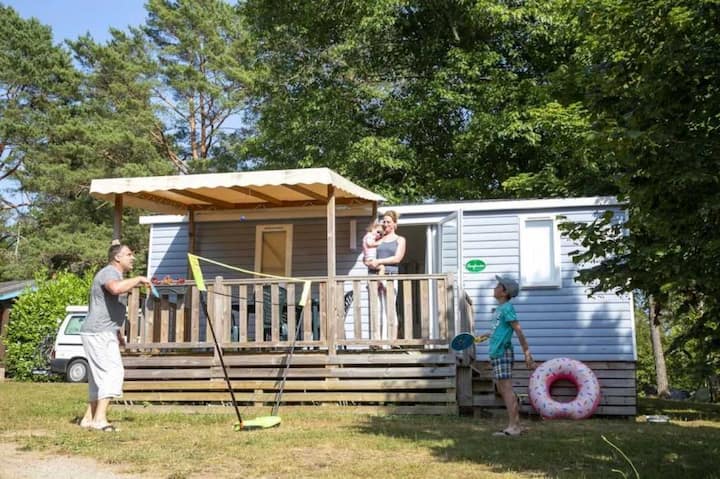 Camping 3 éToiles - Piscine - Eeiifh - Marcillac-la-Croisille
