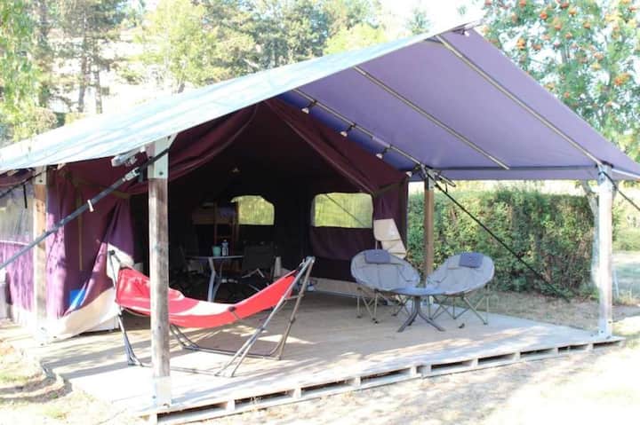 Camping 3 éToiles - Eeiidb - Matour