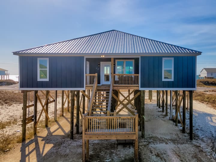 Private Pool, Short Walk To The Beach, Spacious - Dauphin Island, AL