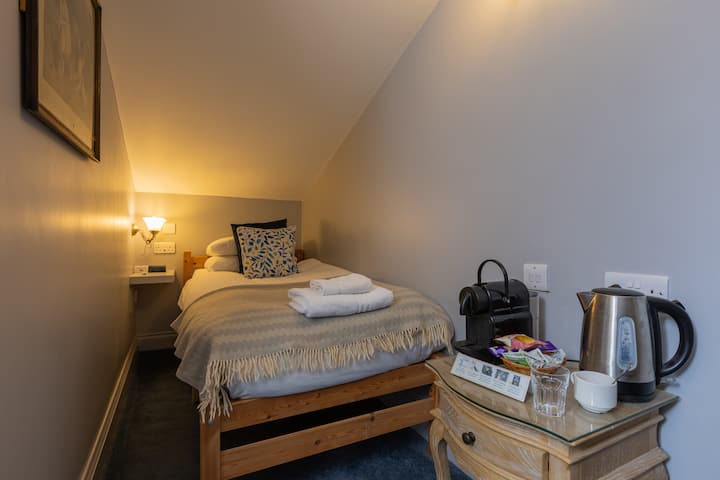 Chambre Simple-salle De Bain Et Douche - Maldon