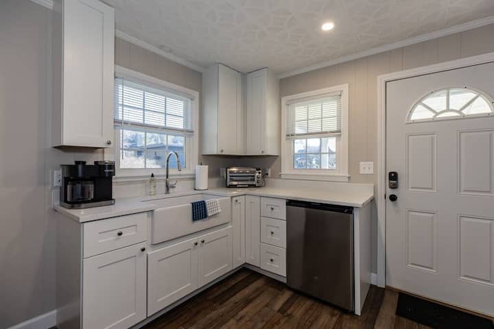 Cozy Blowing Rock Retreat: 1br, Free Parking - Blowing Rock, NC