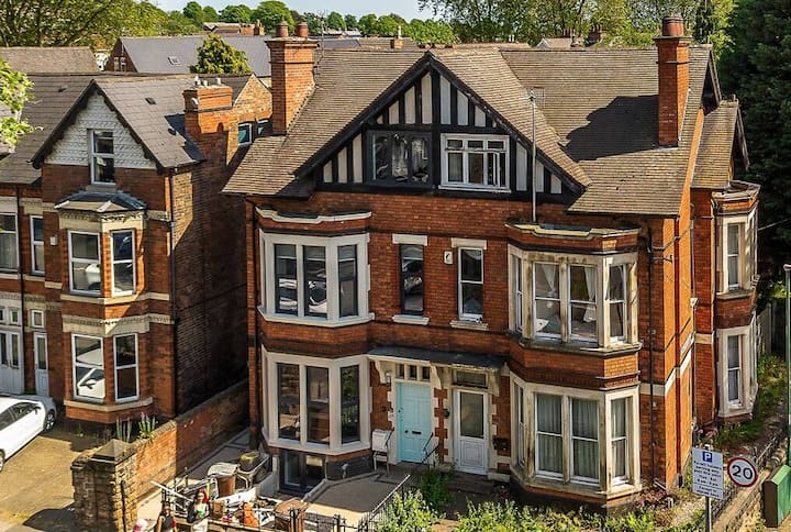 Private City Centre Studio - Nottingham