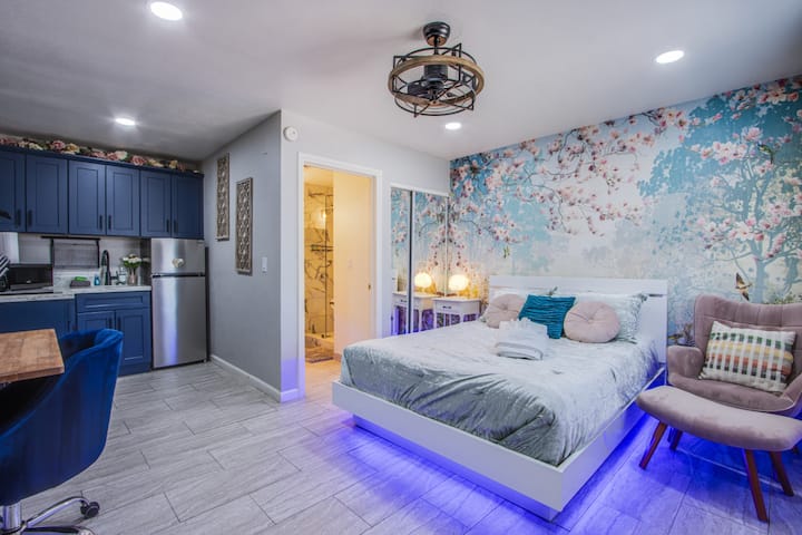 Wanderers Den - Studio Loft Lv Arts District -