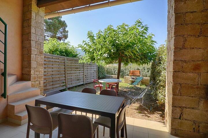 Appartement Rez De Jardin 4 Pièces 6 Couchages La - Calcatoggio
