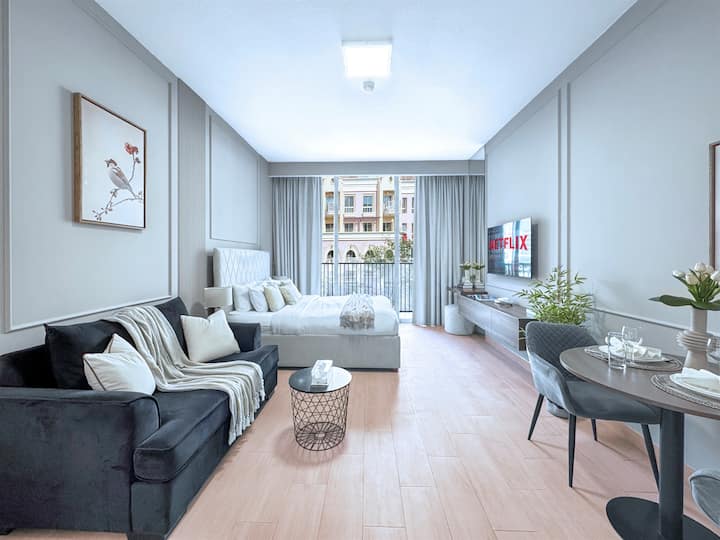 Stylish Jvc Studio With Scandi Vibe - United Arab Emirates
