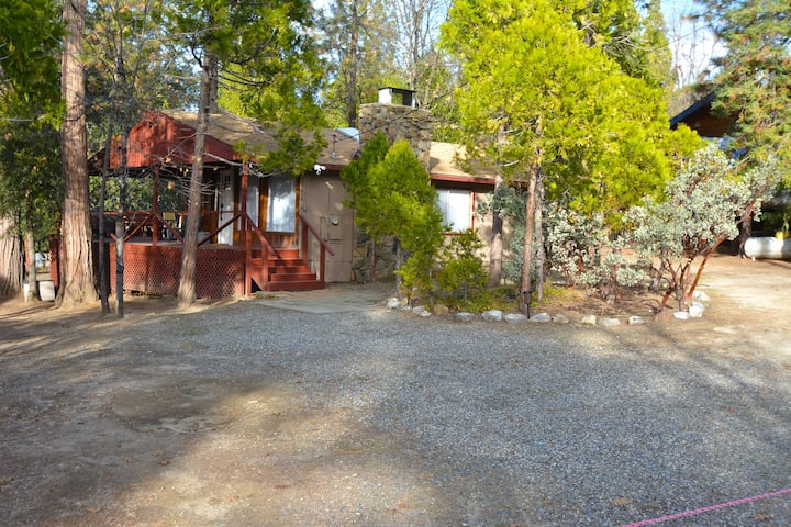 Bear Paw- Lake Area *Reduced Night Rate - Bass Lake, CA