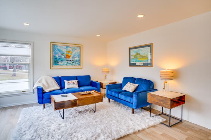 Updated Wayzata Home < 2 Mi To Lake Minnetonka! - Minnetonka, MN