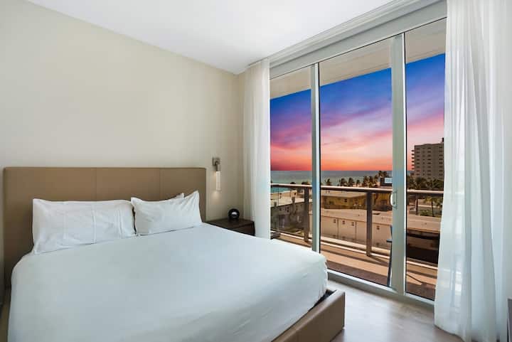 Hollywood Beach Haven - Rooftop Pool & Views-cs18 - Hollywood, FL
