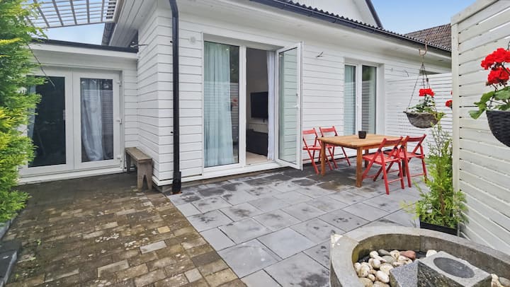 Hambo Hideaway | Modern Stay Near Lund & Malmö - Lund