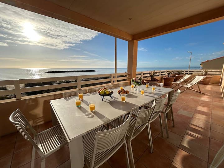 Superbe Villa En Bord De Mer Avec Places De Parkin - Saint-Pierre-la-Mer