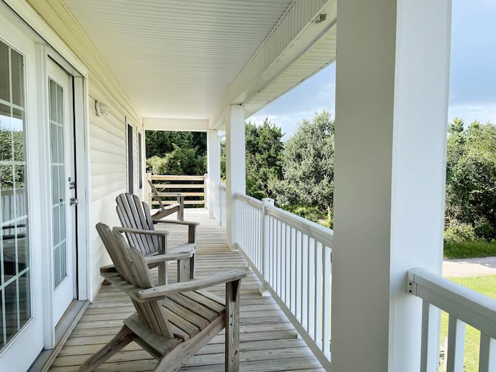 Cr57: Rosemary Cottage- First Floor With King Bed - Ocracoke, NC