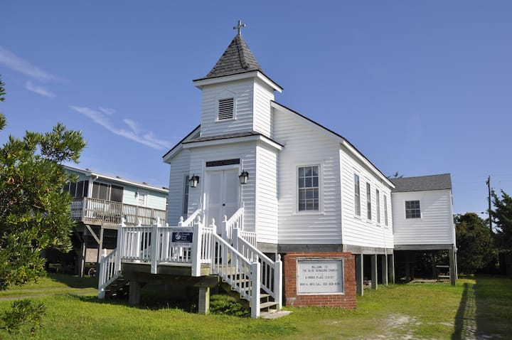 Ir17: The Olde Ocracoke Church: Light And Airy - Ocracoke, NC
