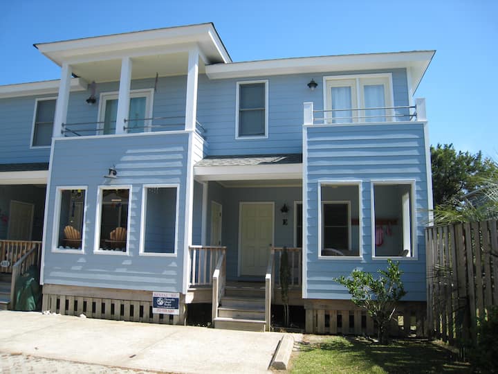 Ir35: Dorie's Delight-great Location With Pool - Ocracoke, NC