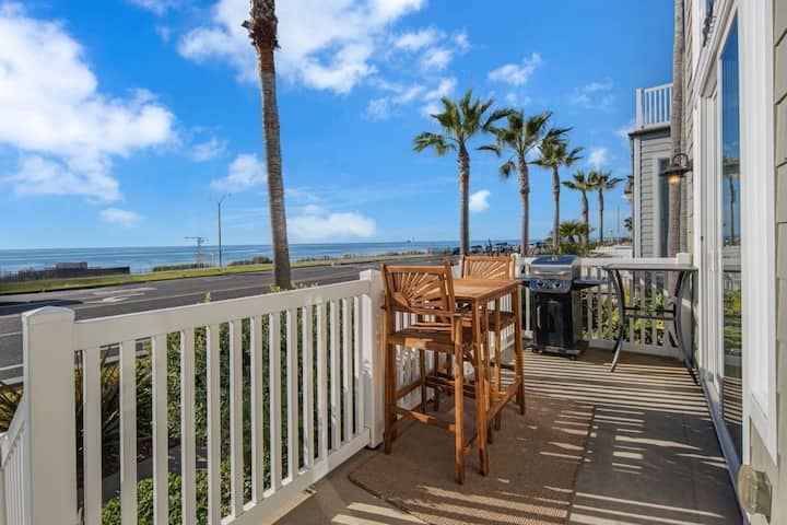 A Beachfront Fairytale In Carlsbad - Vrbkim - Carlsbad, CA