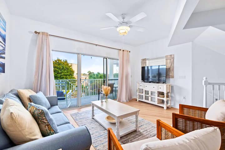 3br Destin Townhome, Pool+grill, Private Beach Acc - Destin, FL