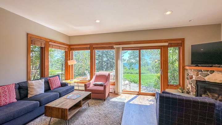 Cliffhouse 677 Luxury Townhome In Lutsen - Lutsen, MN
