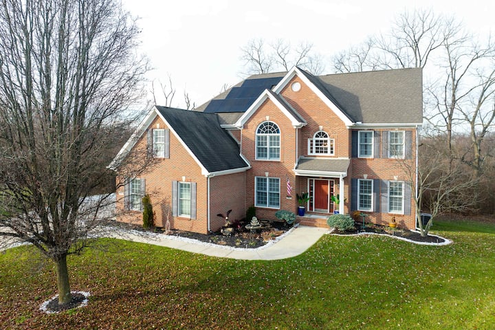 Mason Oasis 5 Bdr Home Sweet Home, Family-friendly - Eiffel Tower, Mason