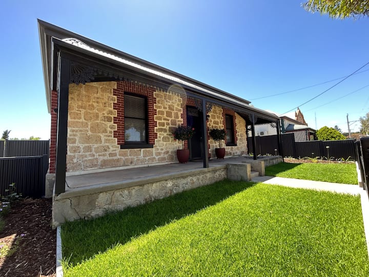 Memea By The Sea - Renovated Cottage - Wallaroo - Wallaroo