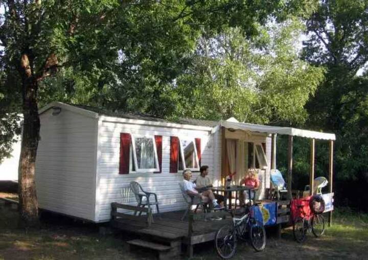 Camping 5 éToiles - Parc Aquatique - Eebdbb - 比阿