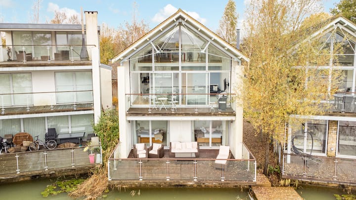 Suncatcher (Hm02), Lower Mill Estate, Cotswolds - South Cerney