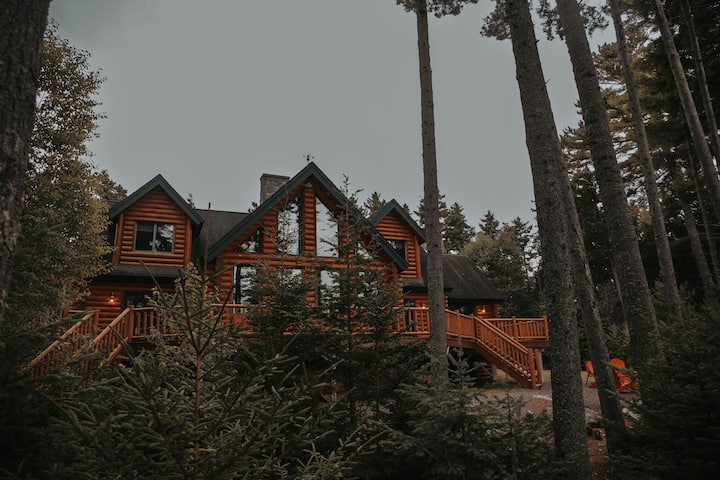 Evergreen Point Lodge - Lily Bay State Park, Beaver Cove