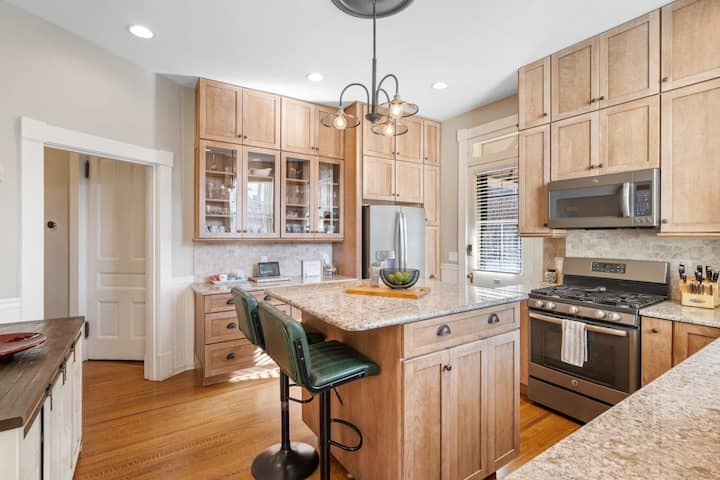 Derby City Delight | Lux Home In Perfect Location - Louisville, KY