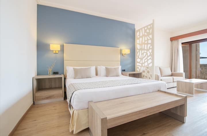 Pierre&vacances- Chambre Double-terrasse Ou Balcon - San Luis, España