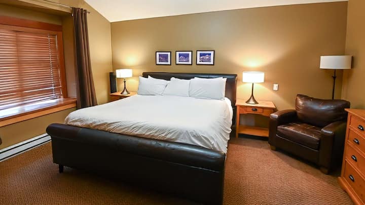 Pinnacle Ridge Chalet 45-101 - Fernie