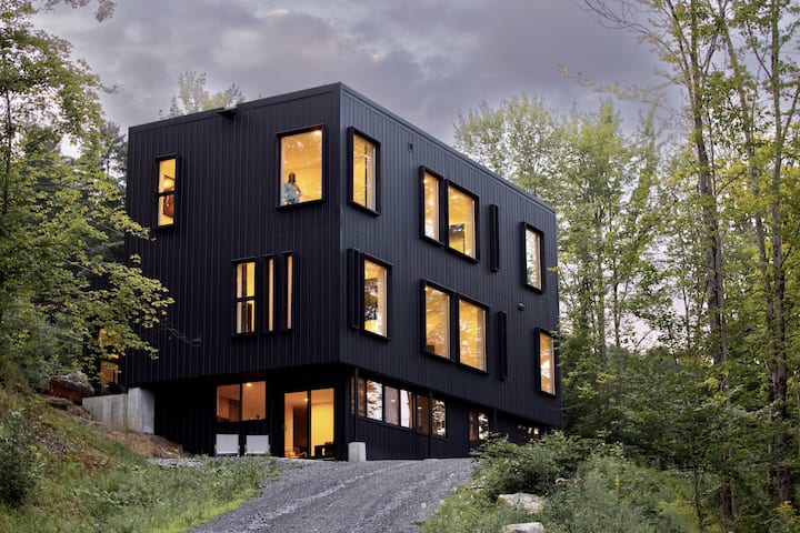 Luxe 4br W Infrared Sauna | Near Slopes + Downtown - Stowe, VT