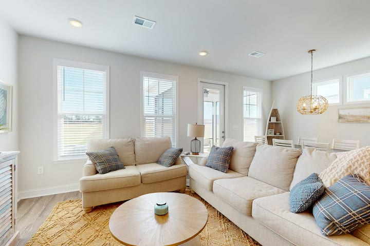 4br Golf-view With Pool/hot Tub Access & Patio - North Myrtle Beach, SC