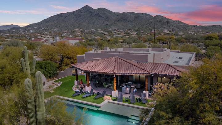 Sleeps 21, Patio Teppanyaki Grill, 2 Spas, Pool+ - Cave Creek, AZ