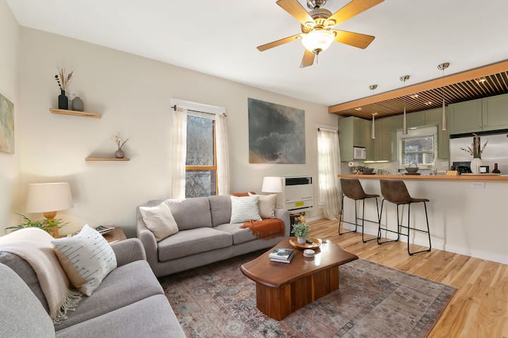 The Hattie House In Old Town – Walk Everywhere! - Fort Collins, CO