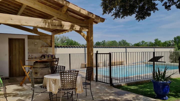 Moitié Du Mas De La Roncière - Villeneuve-lès-Avignon