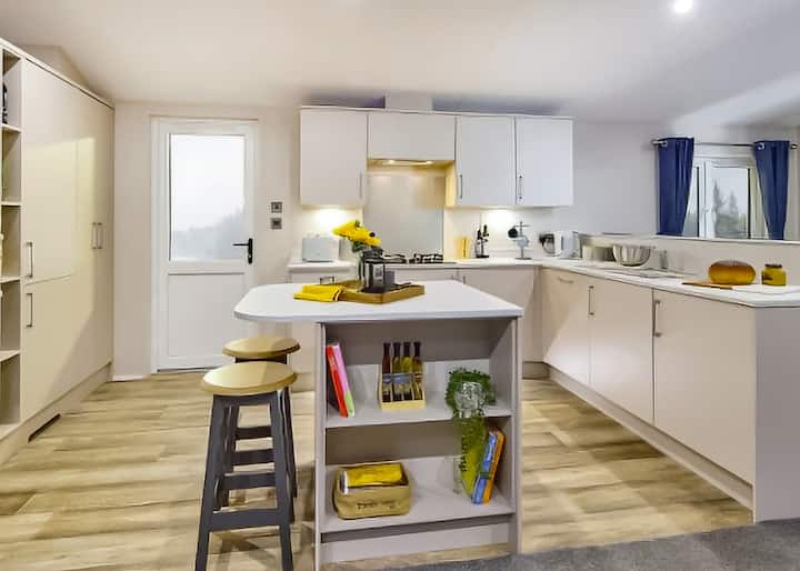 Grange Lodge 4 (Pet) - Mablethorpe